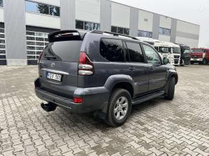 Grey Toyota Land Cruiser 2008 in Vilnius, with an engine capacity of 2.98 L and mileage of 207 thousand km for 16350 €, photo 5 on AUTOMOTO.COM.LV