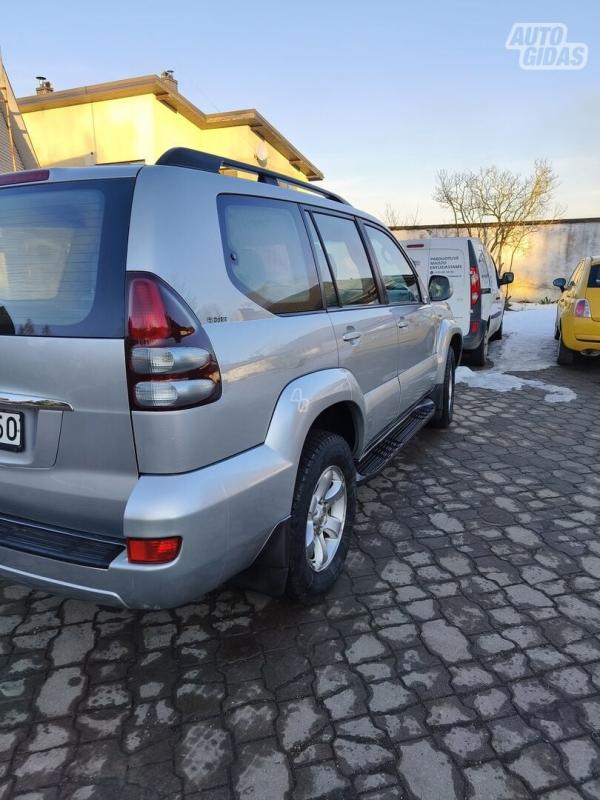 Pelēks Toyota Land Cruiser 2008 Jonava, ar dzinēja tilpumu 3.00 L un nobraukumu 364 tūkst. km par 12500 €, foto 5 vietnē AUTOMOTO.COM.LV