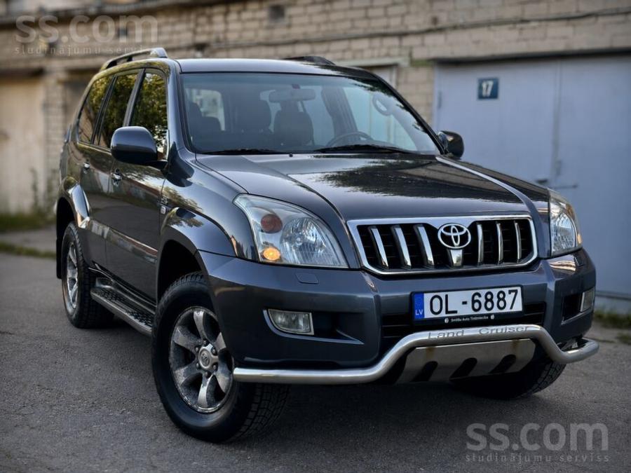 Grey Toyota Land Cruiser 2008 in Riga, with an engine capacity of 3.00 L and mileage of 225 thousand km for 9970 €, photo 4 on AUTOMOTO.COM.LV