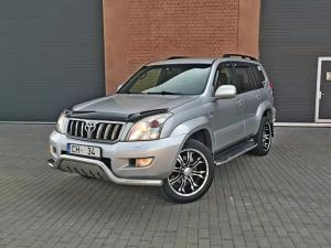 Pelēks Toyota Land Cruiser 2008 Rīga, ar dzinēja tilpumu 3.00 L un nobraukumu 204 tūkst. km par 13990 €, foto  vietnē AUTOMOTO.COM.LV