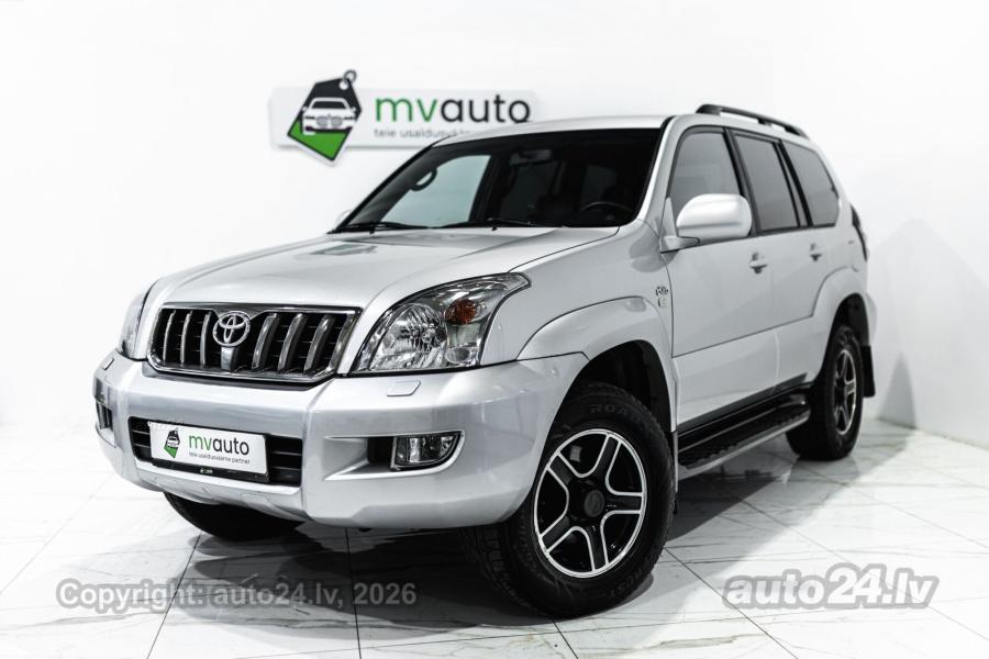 Grey Toyota Land Cruiser 2008 in Tallinn, with an engine capacity of 3.00 L and mileage of 276 thousand km for 12500 €, photo 4 on AUTOMOTO.COM.LV