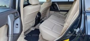 Pelēks Toyota Land Cruiser 2010 Tallina, ar dzinēja tilpumu 3.00 L un nobraukumu 338 tūkst. km par 17900 €, foto 12 vietnē AUTOMOTO.COM.LV