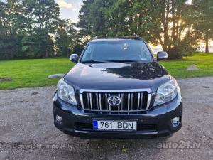 Grey Toyota Land Cruiser 2011 in Tallinn, with an engine capacity of 3.00 L and mileage of 373 thousand km for 21000 €, photo  on AUTOMOTO.COM.LV