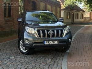 Grey Toyota Land Cruiser 2012 in Cesis, with an engine capacity of 3.00 L and mileage of 320 thousand km for 24900 €, photo  on AUTOMOTO.COM.LV