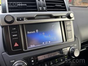 Pelēks Toyota Land Cruiser 2014 Rēzekne, ar dzinēja tilpumu 3.00 L un nobraukumu 132 tūkst. km par 29990 €, foto 13 vietnē AUTOMOTO.COM.LV