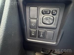 Pelēks Toyota Land Cruiser 2014 Rēzekne, ar dzinēja tilpumu 3.00 L un nobraukumu 132 tūkst. km par 29990 €, foto 17 vietnē AUTOMOTO.COM.LV