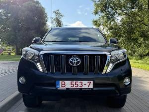 Grey Toyota Land Cruiser 2014 in Rezekne, with an engine capacity of 3.00 L and mileage of 132 thousand km for 29990 €, photo  on AUTOMOTO.COM.LV