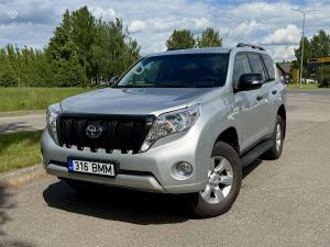Grey Toyota Land Cruiser 2014 in Taurage, with an engine capacity of 2.98 L and mileage of 270 thousand km for 22500 €, photo  on AUTOMOTO.COM.LV