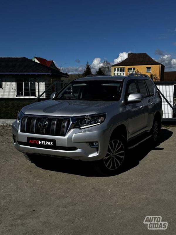Grey Toyota Land Cruiser 2019 in Klaipeda, with an engine capacity of 2.80 L and mileage of 47 thousand km for 42900 €, photo 1 on AUTOMOTO.COM.LV