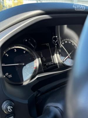 Grey Toyota Land Cruiser 2019 in Klaipeda, with an engine capacity of 2.80 L and mileage of 47 thousand km for 42900 €, photo 16 on AUTOMOTO.COM.LV