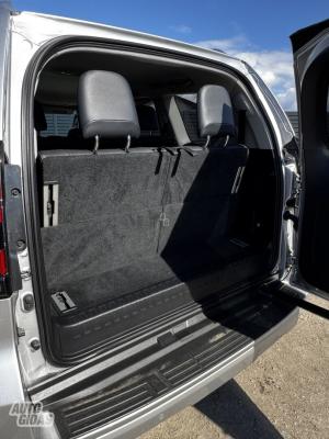 Grey Toyota Land Cruiser 2019 in Klaipeda, with an engine capacity of 2.80 L and mileage of 47 thousand km for 42900 €, photo 18 on AUTOMOTO.COM.LV