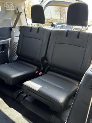 Grey Toyota Land Cruiser 2019 in Klaipeda, with an engine capacity of 2.80 L and mileage of 47 thousand km for 42900 €, photo 19 on AUTOMOTO.COM.LV