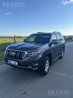 Grey Toyota Land Cruiser 2020 in Riga, with an engine capacity of 2.80 L and mileage of 94 thousand km for 45000 €, photo  on AUTOMOTO.COM.LV