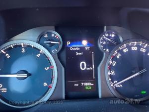 Grey Toyota Land Cruiser 2021 in Tallinn, with an engine capacity of 2.80 L and mileage of 73 thousand km for 50999 €, photo 21 on AUTOMOTO.COM.LV