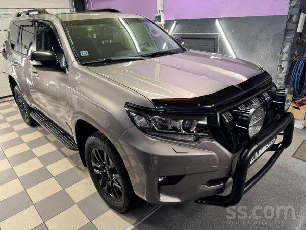 Toyota Land Cruiser 2021 Valmiera vietnÄ PelÄks Toyota Land Cruiser 2021 Valmiera, ar dzinÄja tilpumu 2.80 L un nobraukumu 136 tÅ«kst. km par 49000 ā¬, foto 5 vietnÄ AUTOMOTO.COM.LV
