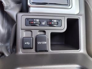 Grey Toyota Land Cruiser 2022 in Siauliai, with an engine capacity of 2.80 L and mileage of 32 thousand km for 55600 €, photo 18 on AUTOMOTO.COM.LV
