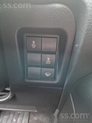 Grey Toyota Land Cruiser 2022 in Riga, with an engine capacity of 2.80 L and mileage of 170 thousand km for 42300 €, photo 15 on AUTOMOTO.COM.LV