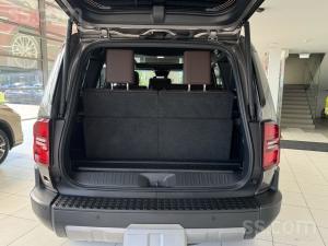Grey Toyota Land Cruiser 2025 in Riga, with an engine capacity of 2.80 L and mileage of 20 thousand km for 82500 €, photo 29 on AUTOMOTO.COM.LV
