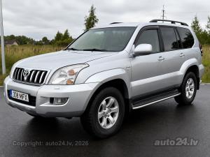 Grey Toyota Land Cruiser 2006 in Tallinn, with an engine capacity of 3.00 L and mileage of 223 thousand km for 9490 €, photo 4 on AUTOMOTO.COM.LV