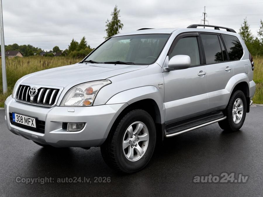 Grey Toyota Land Cruiser 2006 in Tallinn, with an engine capacity of 3.00 L and mileage of 223 thousand km for 9490 €, photo 4 on AUTOMOTO.COM.LV