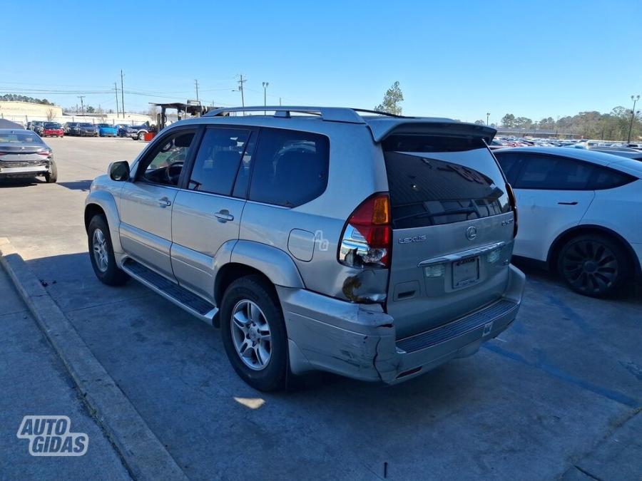 Grey Toyota Land Cruiser Prado 2004 in Vilnius, with an engine capacity of 4.70 L and mileage of 225 thousand km for 11500 €, photo 4 on AUTOMOTO.COM.LV