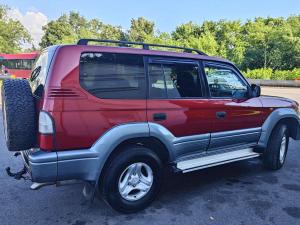 Sarkans Toyota Land Cruiser 2002 Viļņa, ar dzinēja tilpumu 3.00 L un nobraukumu 400 tūkst. km par 7500 €, foto 6 vietnē AUTOMOTO.COM.LV