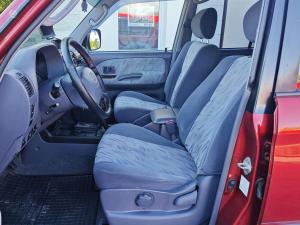 Sarkans Toyota Land Cruiser 2002 Viļņa, ar dzinēja tilpumu 3.00 L un nobraukumu 400 tūkst. km par 7500 €, foto 13 vietnē AUTOMOTO.COM.LV