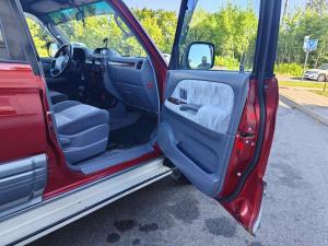 Sarkans Toyota Land Cruiser 2002 Viļņa, ar dzinēja tilpumu 3.00 L un nobraukumu 400 tūkst. km par 7500 €, foto 21 vietnē AUTOMOTO.COM.LV