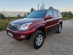 Red Toyota Land Cruiser 2004 in Tallinn, with an engine capacity of 3.00 L and mileage of 227 thousand km for 12990 €, photo  on AUTOMOTO.COM.LV
