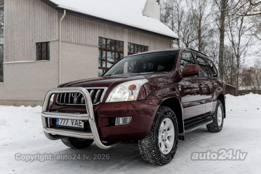 Red Toyota Land Cruiser 2005 in Tallinn, with an engine capacity of 3.00 L and mileage of 251 thousand km for 13500 €, photo 1 on AUTOMOTO.COM.LV