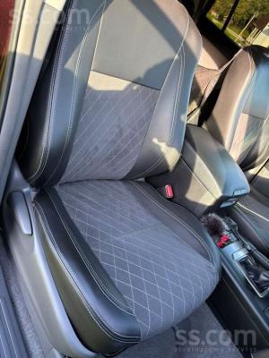 Sarkans Toyota Land Cruiser 2012 Rīga, ar dzinēja tilpumu 3.00 L un nobraukumu 174 tūkst. km par 23500 €, foto 15 vietnē AUTOMOTO.COM.LV