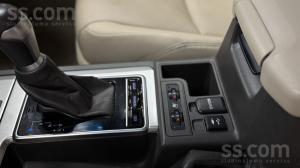 Sarkans Toyota Land Cruiser 2019 Rīga, ar dzinēja tilpumu 2.80 L un nobraukumu 116 tūkst. km par 43500 €, foto 22 vietnē AUTOMOTO.COM.LV