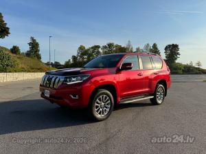 Red Toyota Land Cruiser 2021 in Rakvere, with an engine capacity of 2.80 L and mileage of 135 thousand km for 47000 €, photo 13 on AUTOMOTO.COM.LV