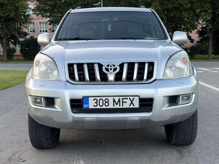 Toyota Land Cruiser 2006 Narva, ar dzinēja tilpumu 3.00 L un nobraukumu 223 tūkst. km par 5499 €, foto 4 vietnē AUTOMOTO.COM.LV