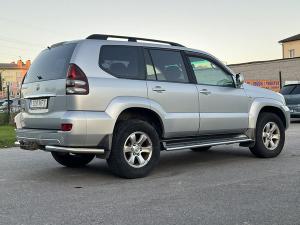 Toyota Land Cruiser 2006 Narva, ar dzinēja tilpumu 3.00 L un nobraukumu 223 tūkst. km par 5499 €, foto 8 vietnē AUTOMOTO.COM.LV