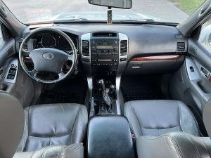 Toyota Land Cruiser 2006 Narva, ar dzinēja tilpumu 3.00 L un nobraukumu 223 tūkst. km par 5499 €, foto 11 vietnē AUTOMOTO.COM.LV