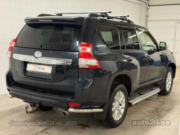 Toyota Land Cruiser 2013 Pērnava, ar dzinēja tilpumu 3.00 L un nobraukumu 252 tūkst. km par 27900 €, foto 10 vietnē AUTOMOTO.COM.LV