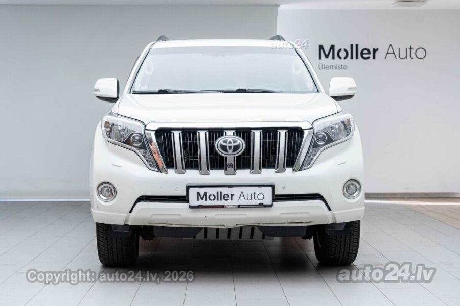 Toyota Land Cruiser 2016 in Tallinn, with an engine capacity of 2.80 L and mileage of 286 thousand km for 29000 €, photo 4 on AUTOMOTO.COM.LV