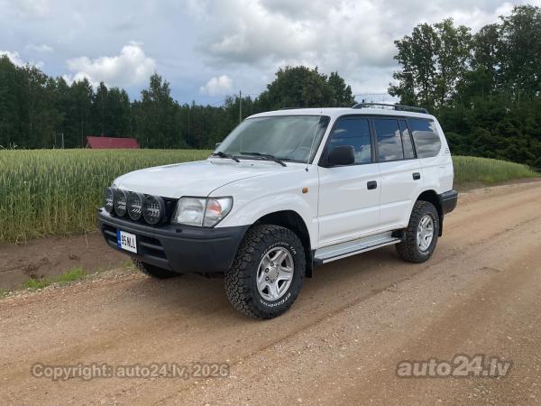 Balts Toyota Land Cruiser 1999 Veru, ar dzinēja tilpumu 3.40 L un nobraukumu 222 tūkst. km par 11300 €, foto 2 vietnē AUTOMOTO.COM.LV