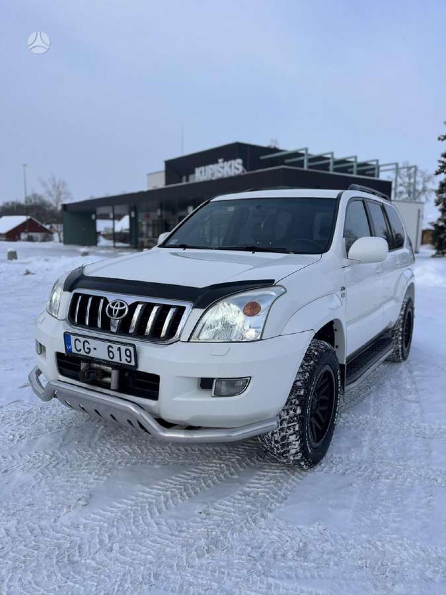 Balts Toyota Land Cruiser 2007 Kupiškis, ar dzinēja tilpumu 3.00 L un nobraukumu 280 tūkst. km par 12000 €, foto 4 vietnē AUTOMOTO.COM.LV