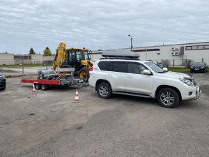 Balts Toyota Land Cruiser 2011 Kohtla-Jerve, ar dzinēja tilpumu 3.00 L un nobraukumu 245 tūkst. km par 27500 €, foto  vietnē AUTOMOTO.COM.LV