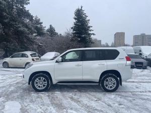 Balts Toyota Land Cruiser 2012 Kauņa, ar dzinēja tilpumu 2.98 L un nobraukumu 350 tūkst. km par 18300 €, foto 8 vietnē AUTOMOTO.COM.LV