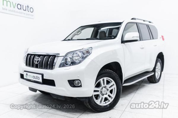 Balts Toyota Land Cruiser 2012 Tallina, ar dzinēja tilpumu 3.00 L un nobraukumu 201 tūkst. km par 24990 €, foto 3 vietnē AUTOMOTO.COM.LV