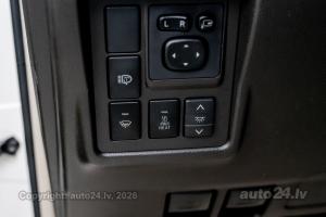 Balts Toyota Land Cruiser 2012 Pērnava, ar dzinēja tilpumu 3.00 L un nobraukumu 157 tūkst. km par 26000 €, foto 25 vietnē AUTOMOTO.COM.LV