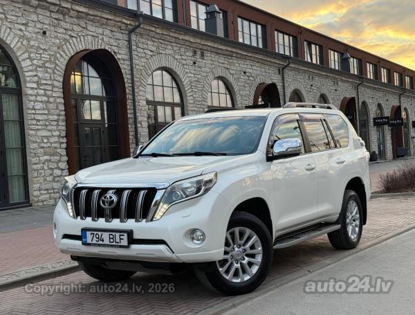 White Toyota Land Cruiser 2014 in Tallinn, with an engine capacity of 3.00 L and mileage of 254 thousand km for 28500 €, photo 1 on AUTOMOTO.COM.LV