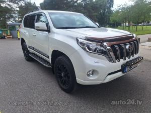 Balts Toyota Land Cruiser 2014 Tallina, ar dzinēja tilpumu 3.00 L un nobraukumu 196 tūkst. km par 26990 €, foto 3 vietnē AUTOMOTO.COM.LV