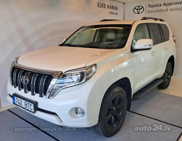 Balts Toyota Land Cruiser 2017 Narva, ar dzinēja tilpumu 2.76 L un nobraukumu 127 tūkst. km par 34900 €, foto 1 vietnē AUTOMOTO.COM.LV