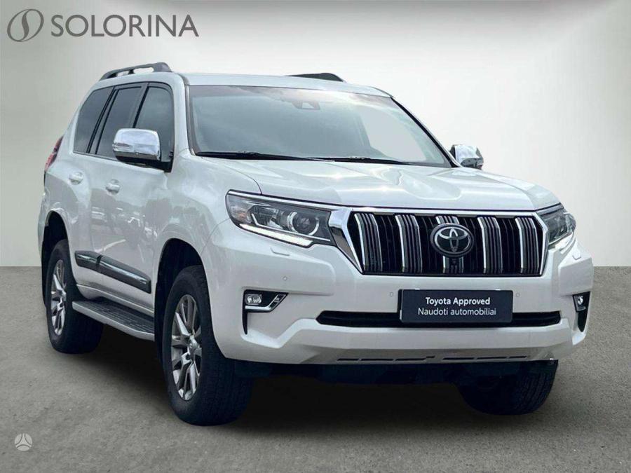 White Toyota Land Cruiser 2019 in Klaipeda, with an engine capacity of 2.76 L and mileage of 104 thousand km for 41000 €, photo 19 on AUTOMOTO.COM.LV
