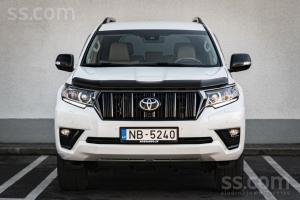 Белый Тойота Ленд Крузер 2021 в Рига, объемом двигателя 2.80 л и пробегом 42 тыс. км за 50950 €, фото 3 на AUTOMOTO.COM.LV