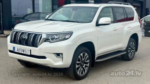Balts Toyota Land Cruiser 2022 Tallina, ar dzinēja tilpumu 2.80 L un nobraukumu 45 tūkst. km par 59500 €, foto 5 vietnē AUTOMOTO.COM.LV